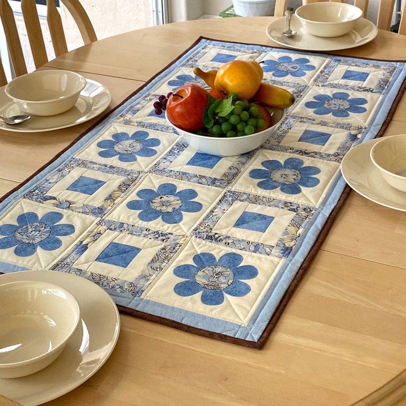 Nana's Kitchen Quilted Table Topper Table Runner Tulip - Etsy
