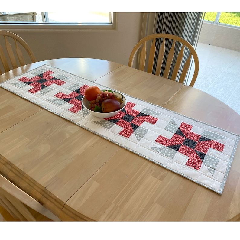 Quilted Table Runner Pattern 593 Modern Kitchen Table - Etsy