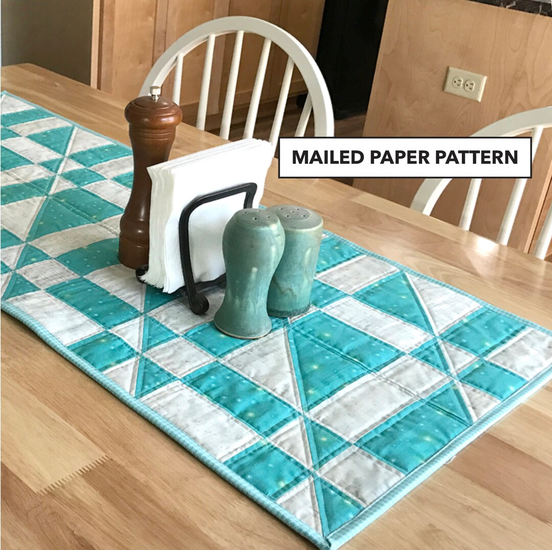 Asymmetric Angles Two Color Quilted Table Runner Tulip - Etsy