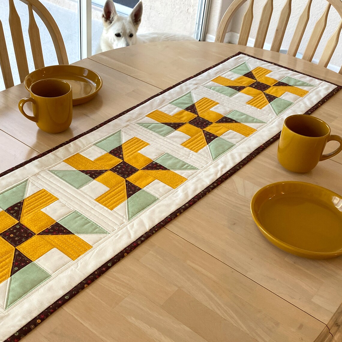 Quilted Table Runner Pattern 593 Modern Kitchen Table | Etsy