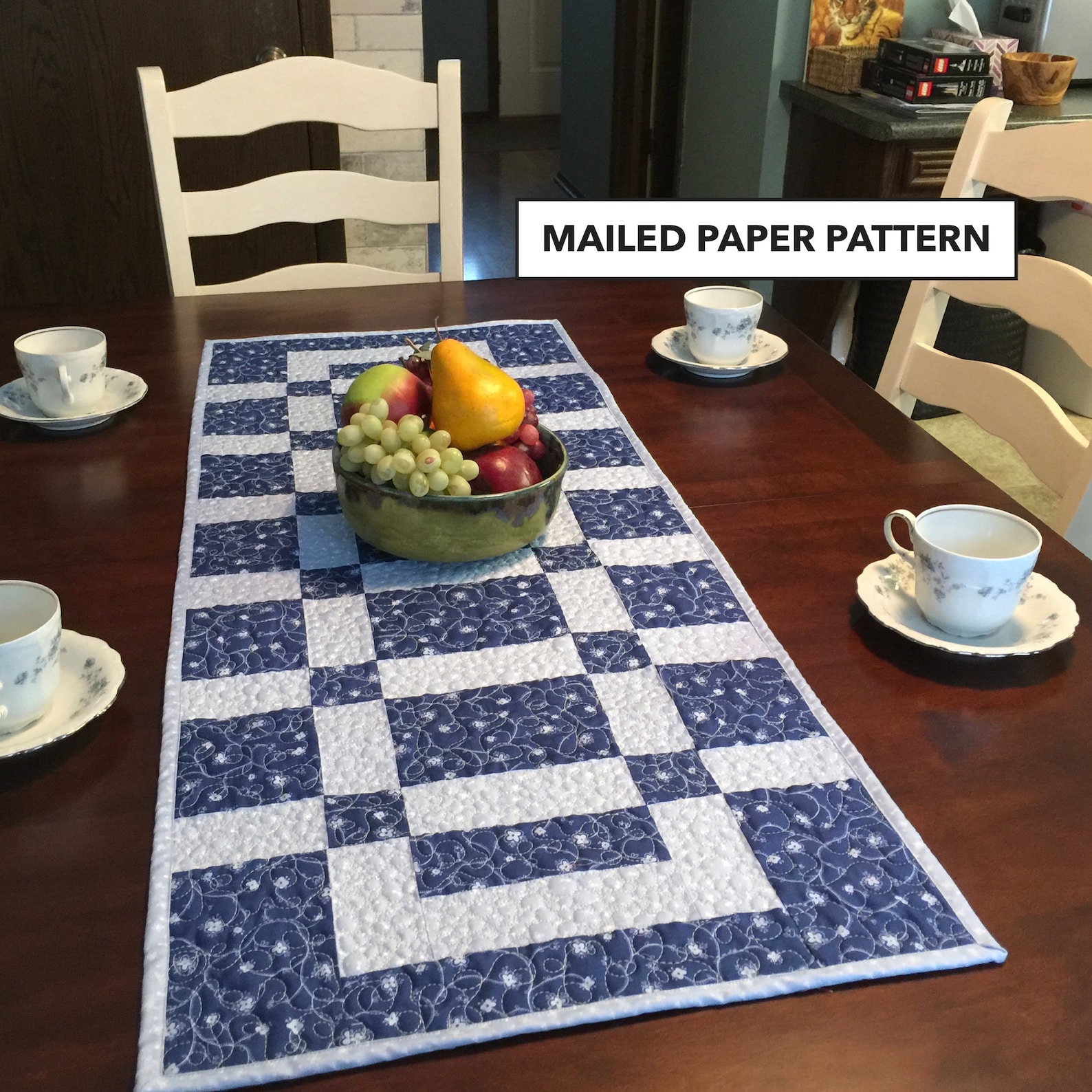 Sidewalks and Squares Quilted Table Runner Tulip Square - Etsy