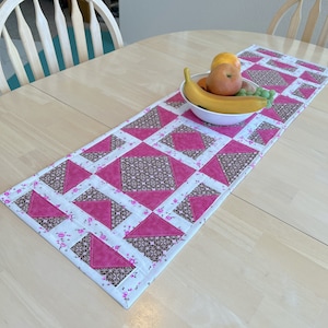 Shattered Diamonds Quilted Table Runner Pattern - Quilted Runner ...