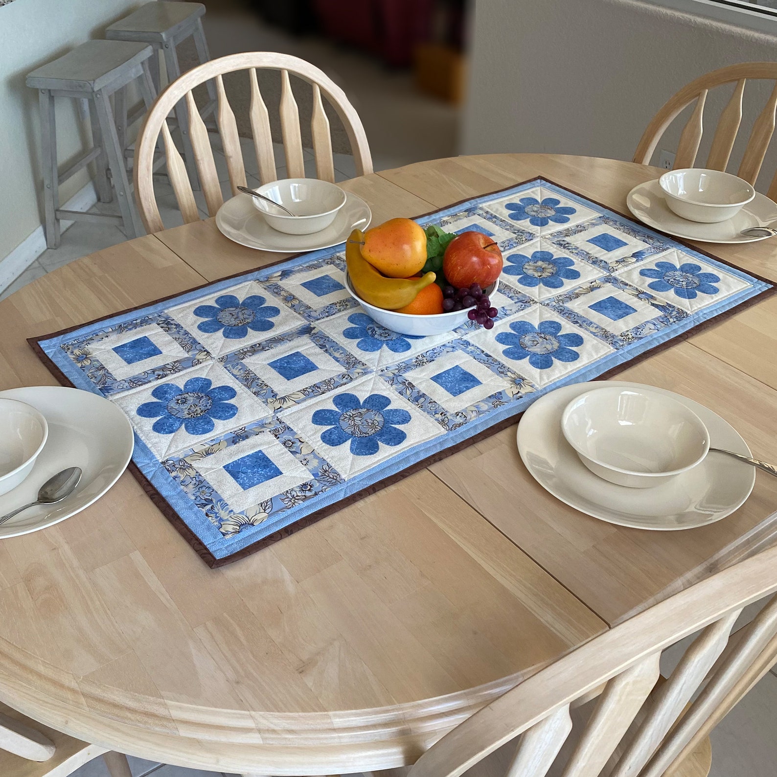 Nana's Kitchen Quilted Table Topper Table Runner Tulip - Etsy