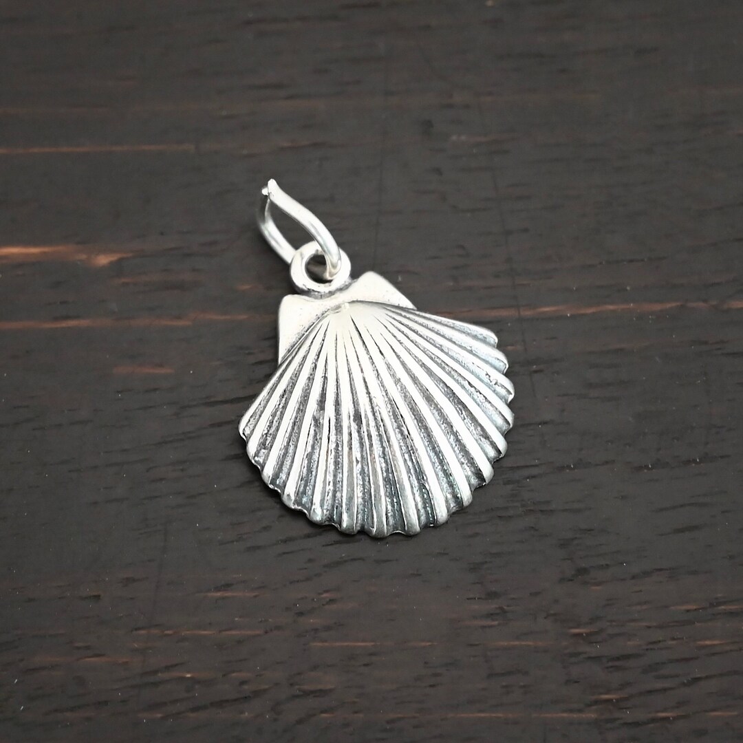 Sterling Silver Sea Shell Charm - Etsy
