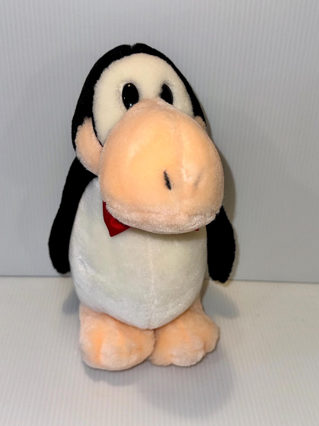 Vintage Small 1984 Dakin Fun Farm Plush Opus Washington Post Comic ...