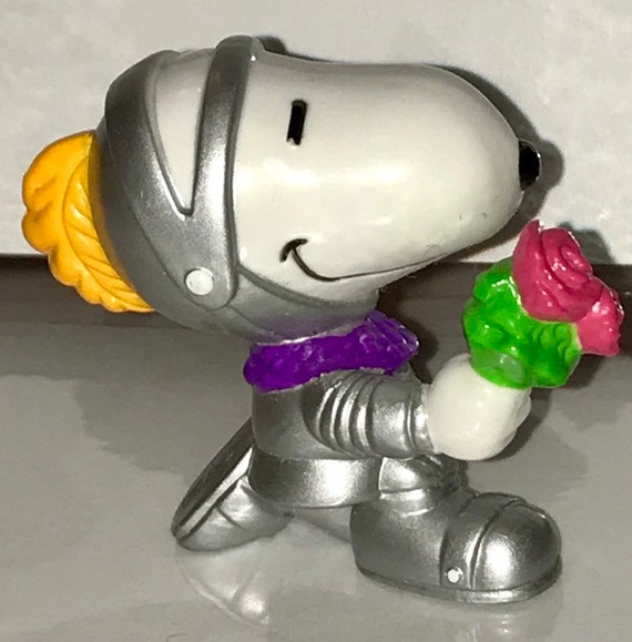 Vintage Peanuts Snoopy Dog Beagle Knight Pvc Figure Whitmans - Etsy
