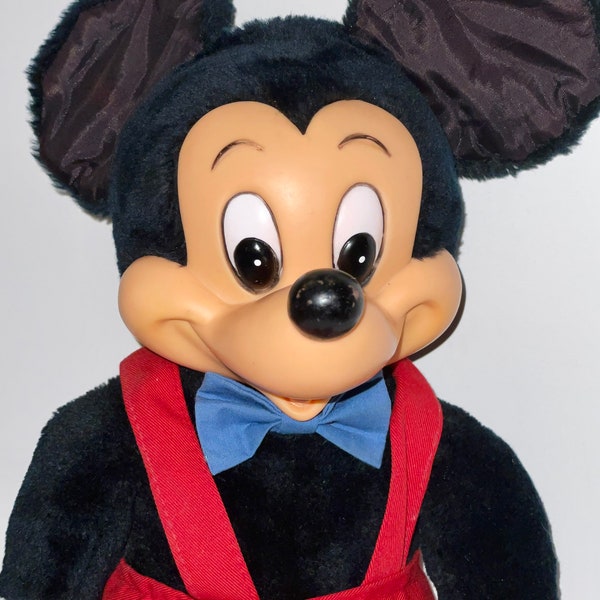 Mickey Mouse Hands and Feet - Etsy