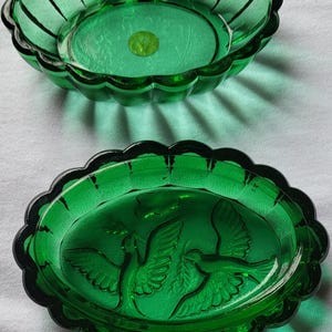 Vintage RARE Emerald Green INGRID Doves Trinket Box, CZECHOSLOVAKIA - Etsy