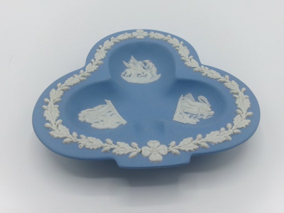 Wedgwood Club Shaped Blue Jasperware Trinket Dish, We… - Gem
