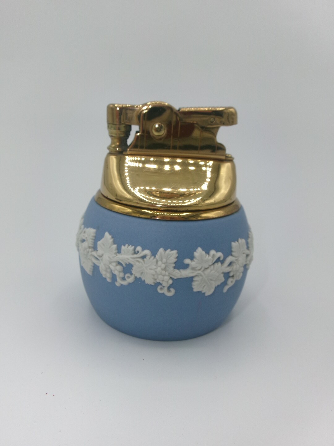 Wedgwood Blue and White Jasperware Grapevine Lighter, Wedgwood of ...