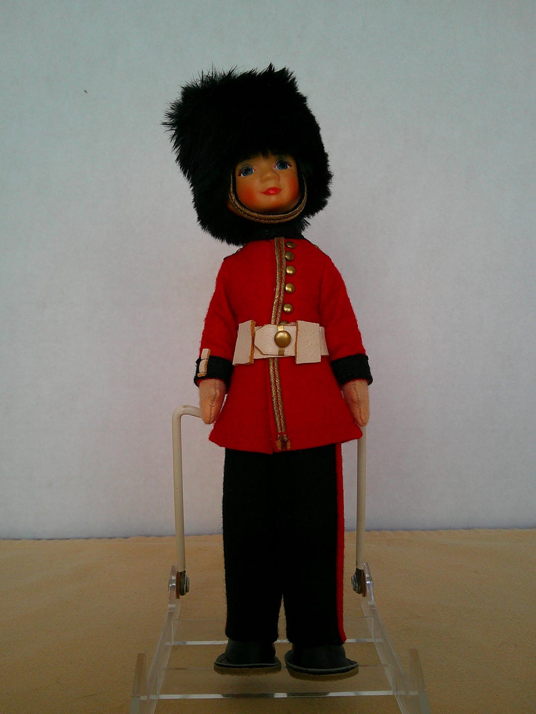 Vintage Hand Made Soft Body Queen's Guard Doll, British Palace Guard ...
