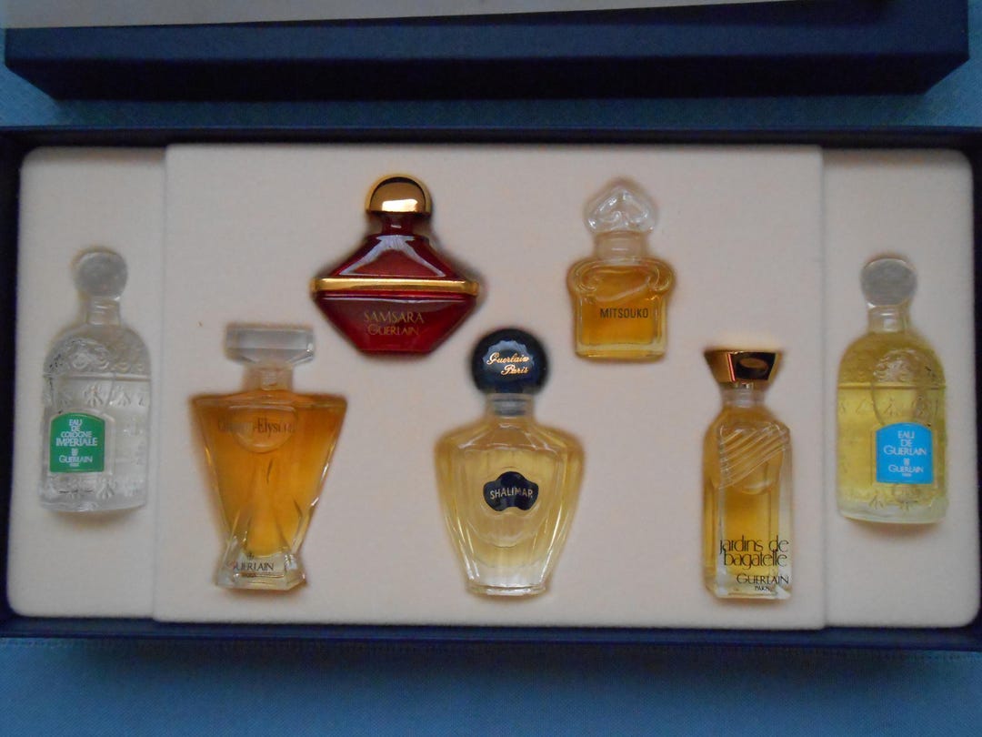Guerlain New Vintage Holiday Miniature Perfume Collection, SEVEN ...