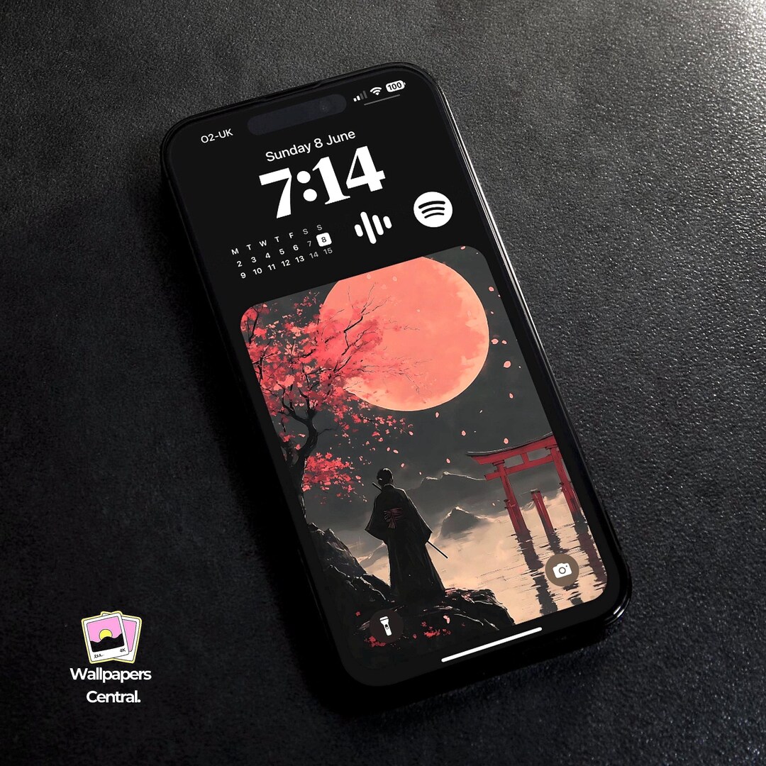 Girl Samurai Torii Gate 4K Wallpaper: iPhone Lock Screen (digital ...