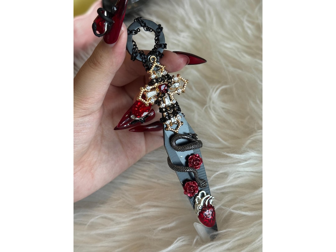 Crimson Skull Gothic Kunai – Decorative Letter Opener With Rose, Ruby ...