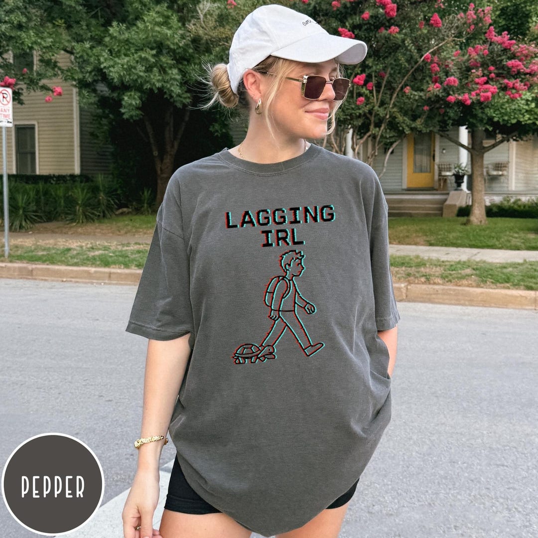 Lagging IRL Gamer T-shirt, Pixel Art Retro Top, Glitchcore Digital ...