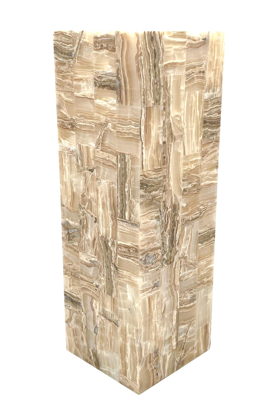 Handcrafted Onyx Floor Lamp – Sculptural Lighting in Natural Stone ...