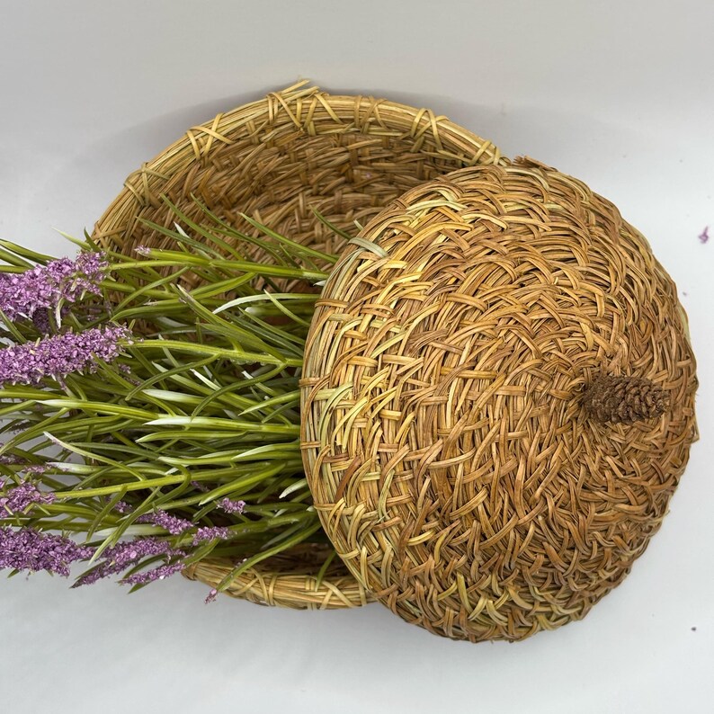 Handmade Pine Needle Box With Lid and Mini Pinecone Top | Rustic ...