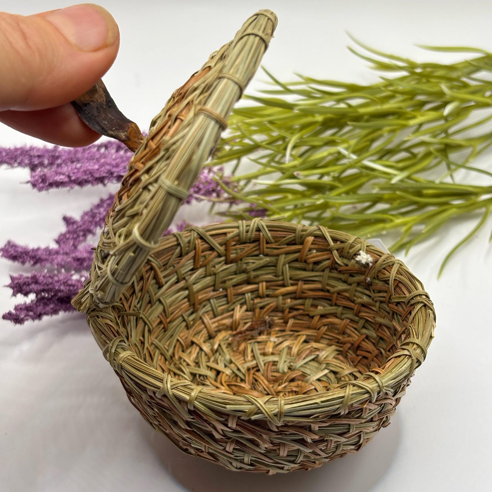 Handmade Pine Needle Box With Lid and Twig Handle | Natural Brown and ...