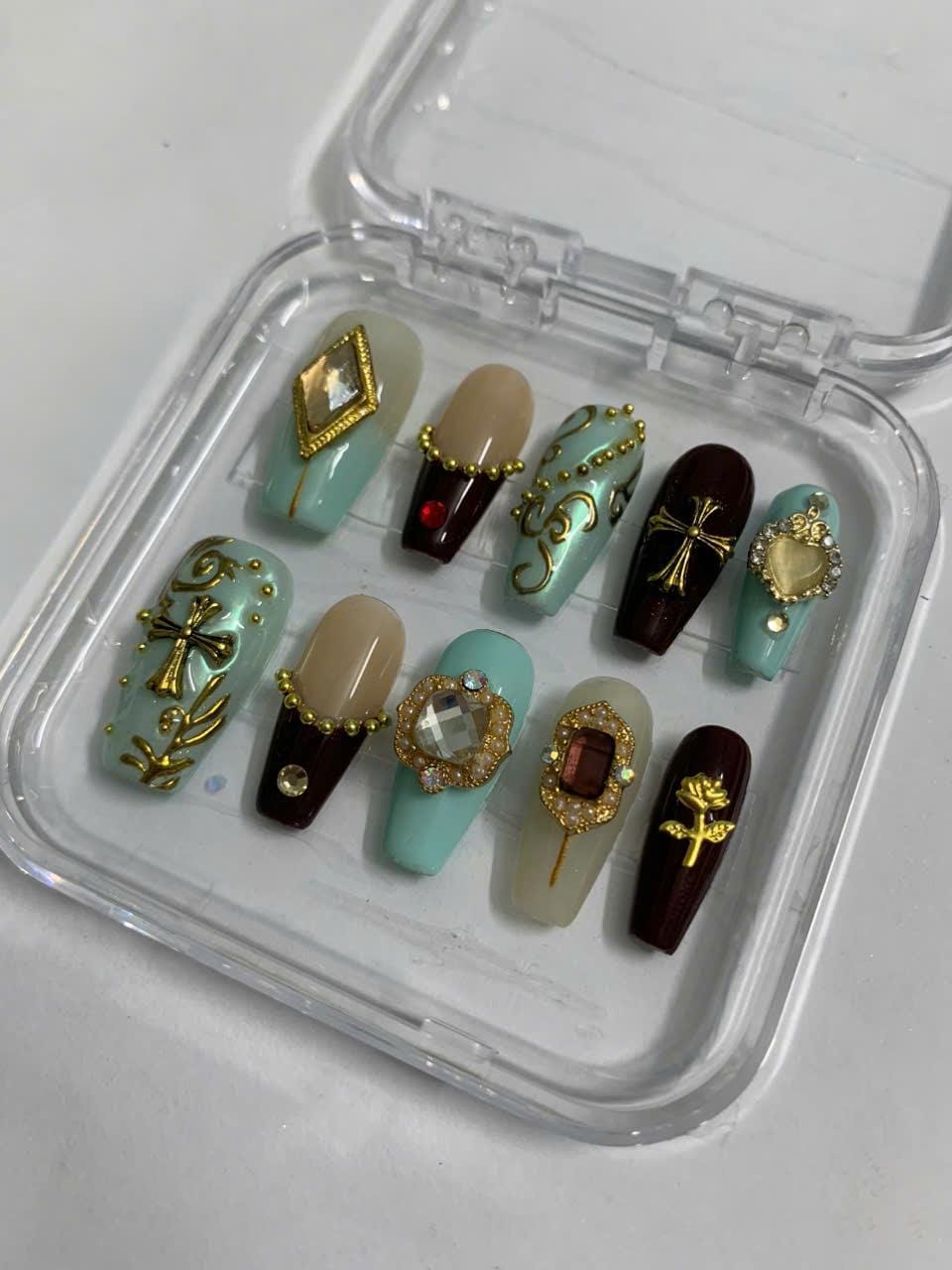 Vintage Baroque Press on Nails, Gothic Cameo Nail Set, Elegant Cross ...