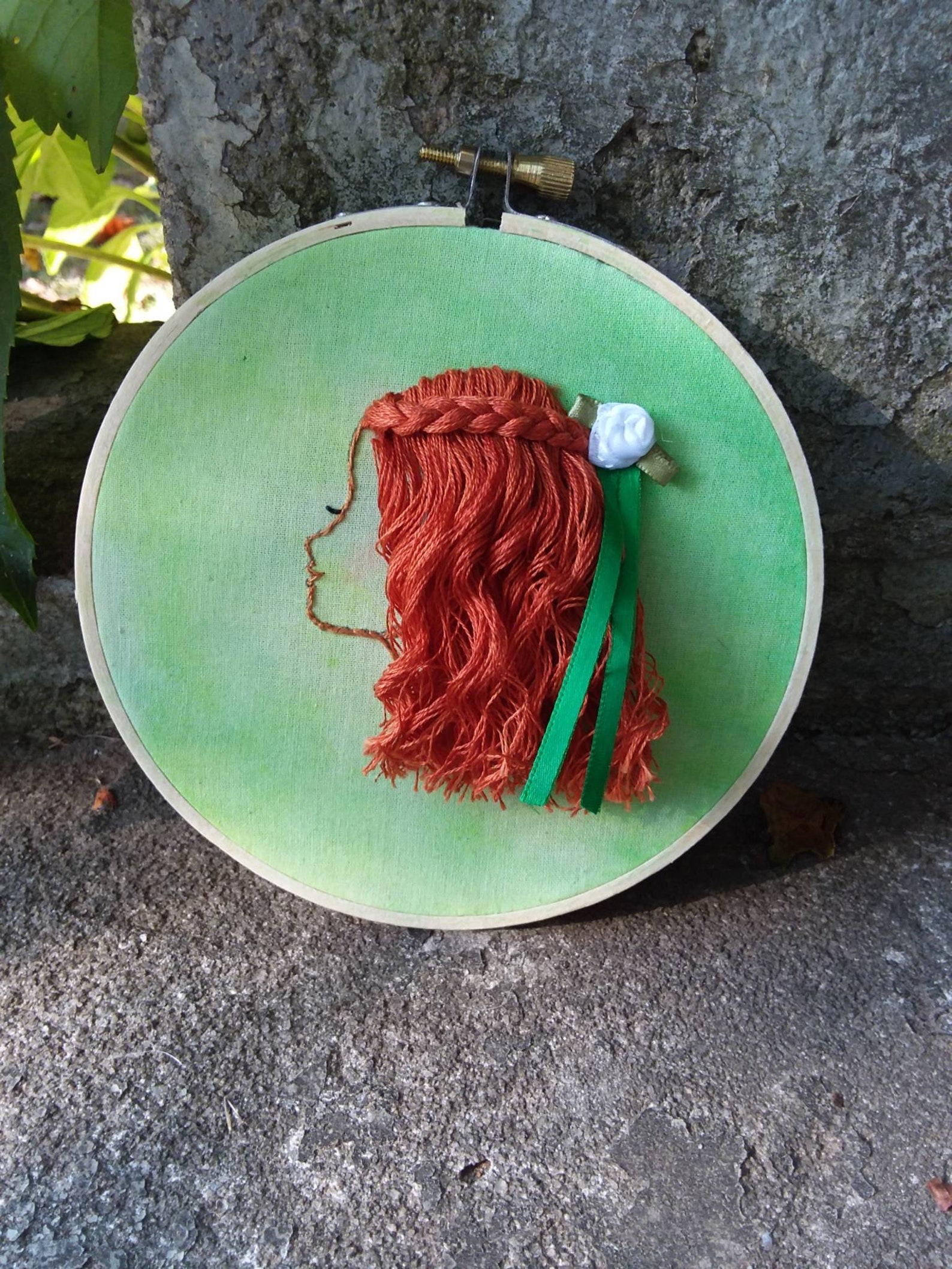 Irish Lass Hand Embroidery 3D Hair Embroidery Silhouette Embroidery ...