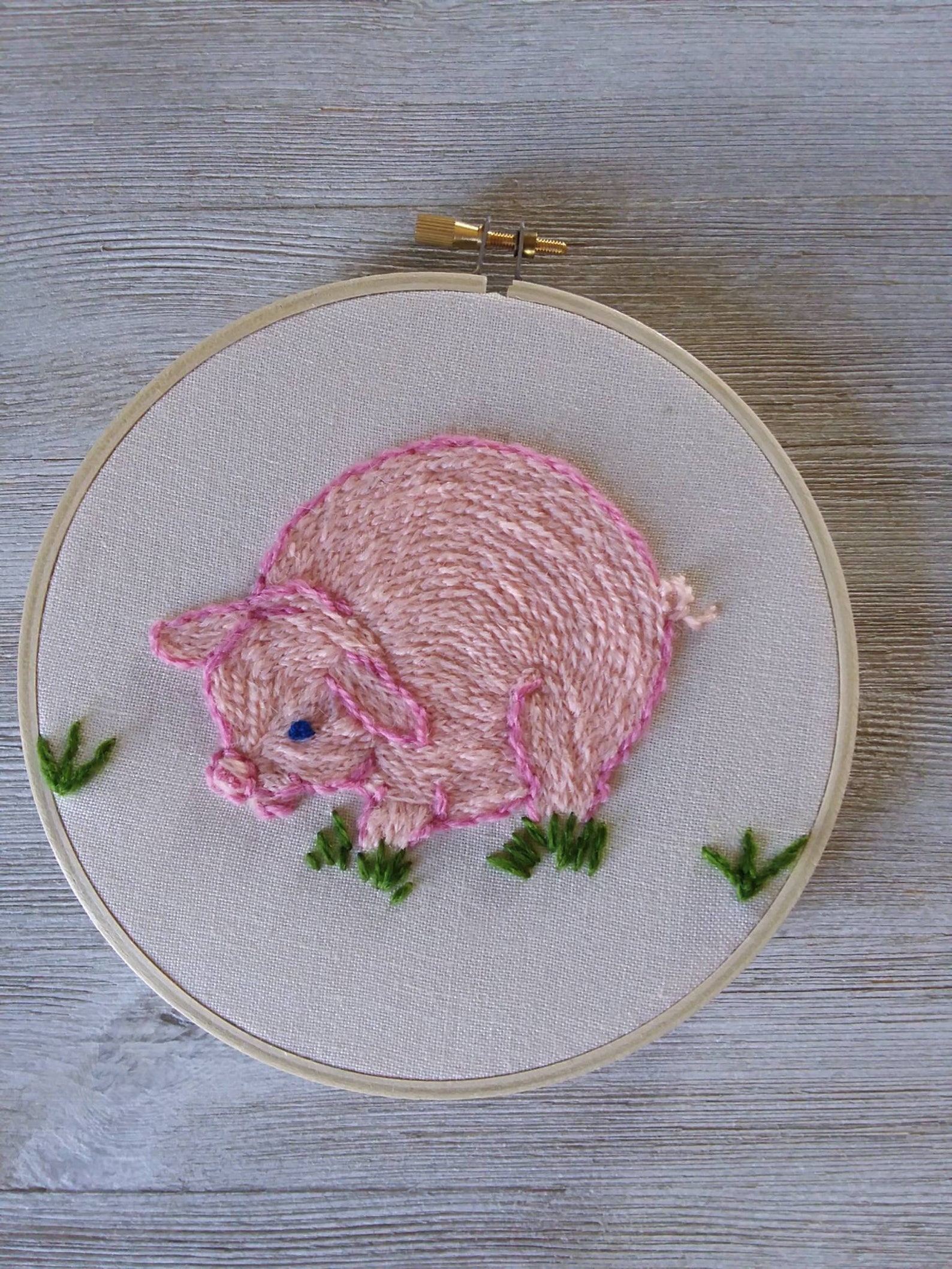 Pig Hand Embroidery Pig Art Piggy Picture Crewel Embroidery - Etsy