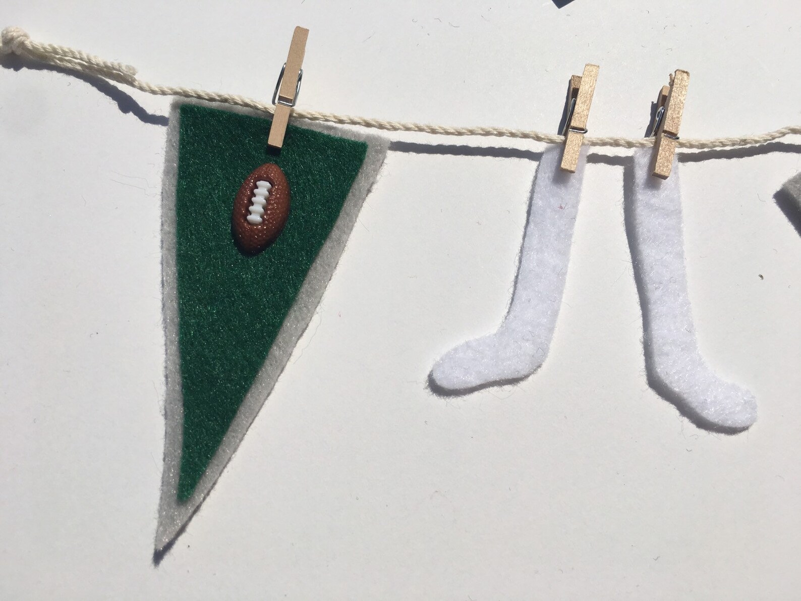 Miniature Felt Football Player's Clothesline Football Banner Garland ...