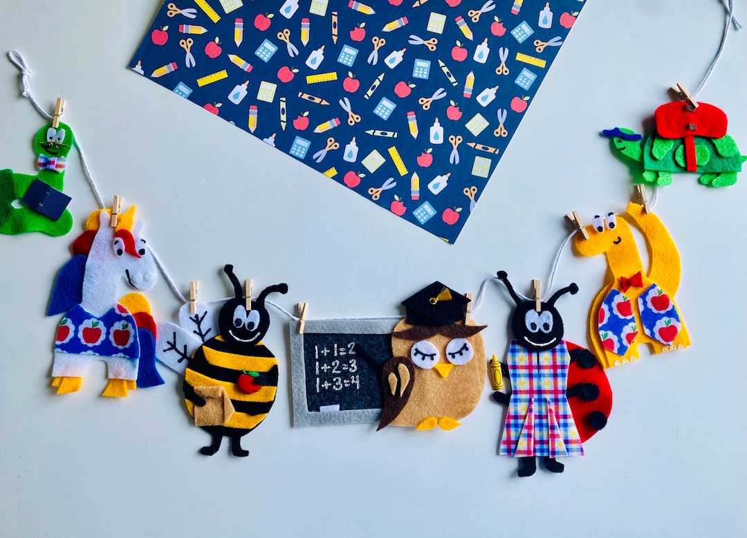 Back to School Animals Banner, School Garland, September Bunting, Wall ...
