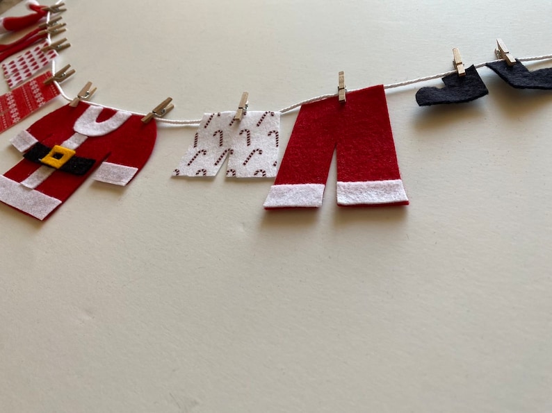 Santa's Laundry Clothesline Christmas Decoration Featuring Santa's ...