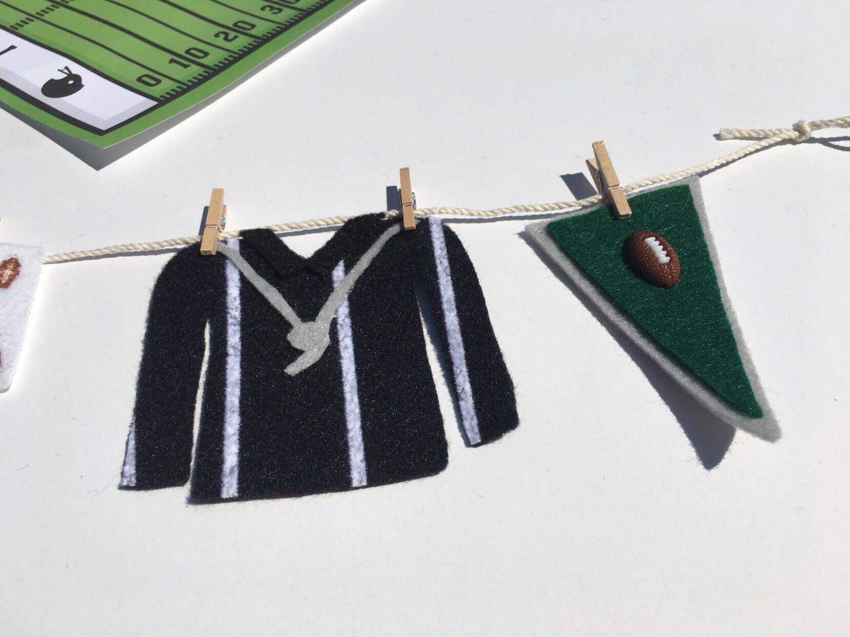 Miniature Felt Football Player's Clothesline Football Banner Garland ...