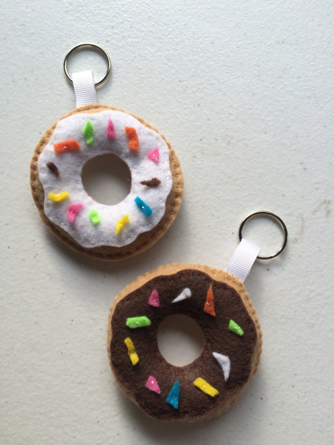 Donut Felt Keychain - Etsy