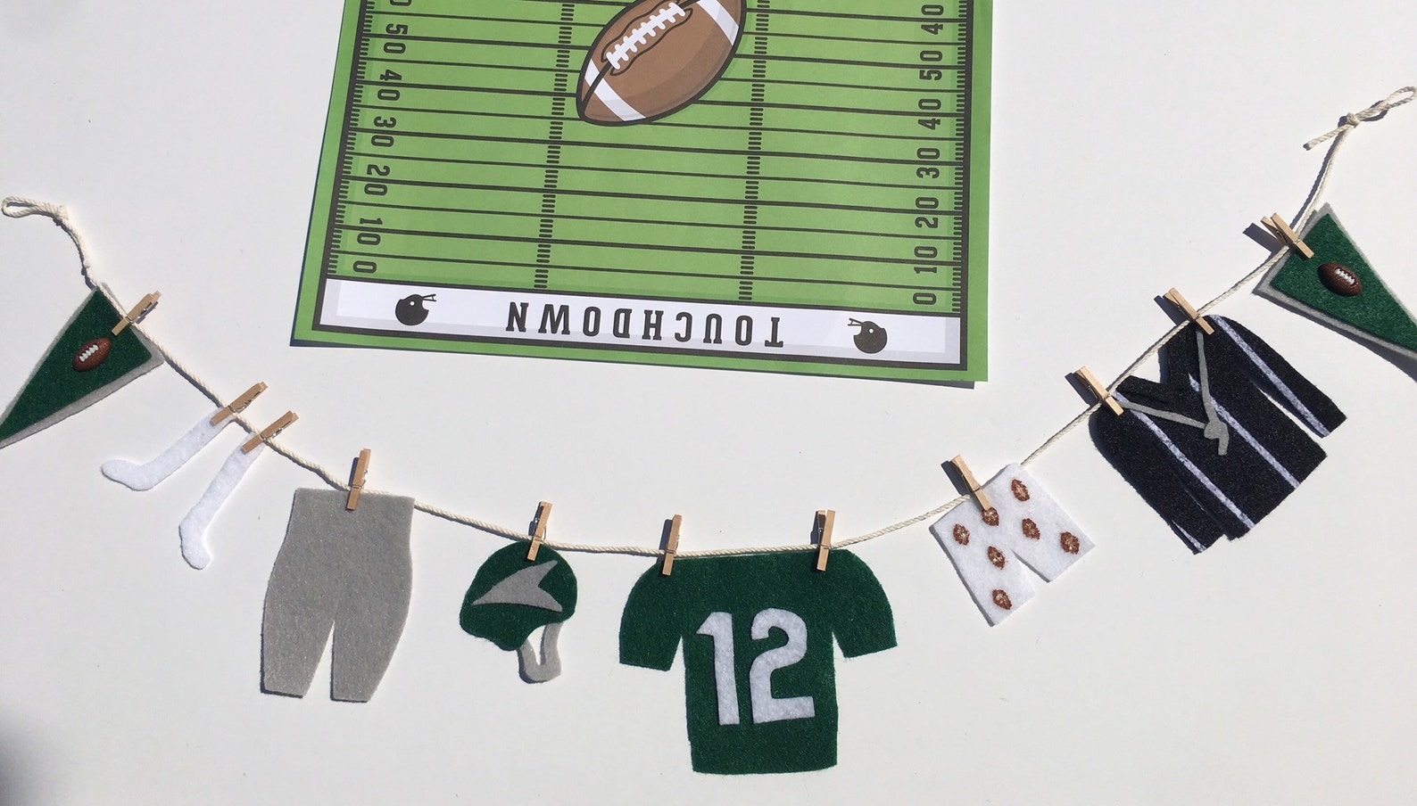 Miniature Felt Football Player's Clothesline Football Banner Garland ...
