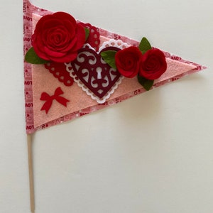 Felt Flower Flag for Valentines Day Decoration - Etsy