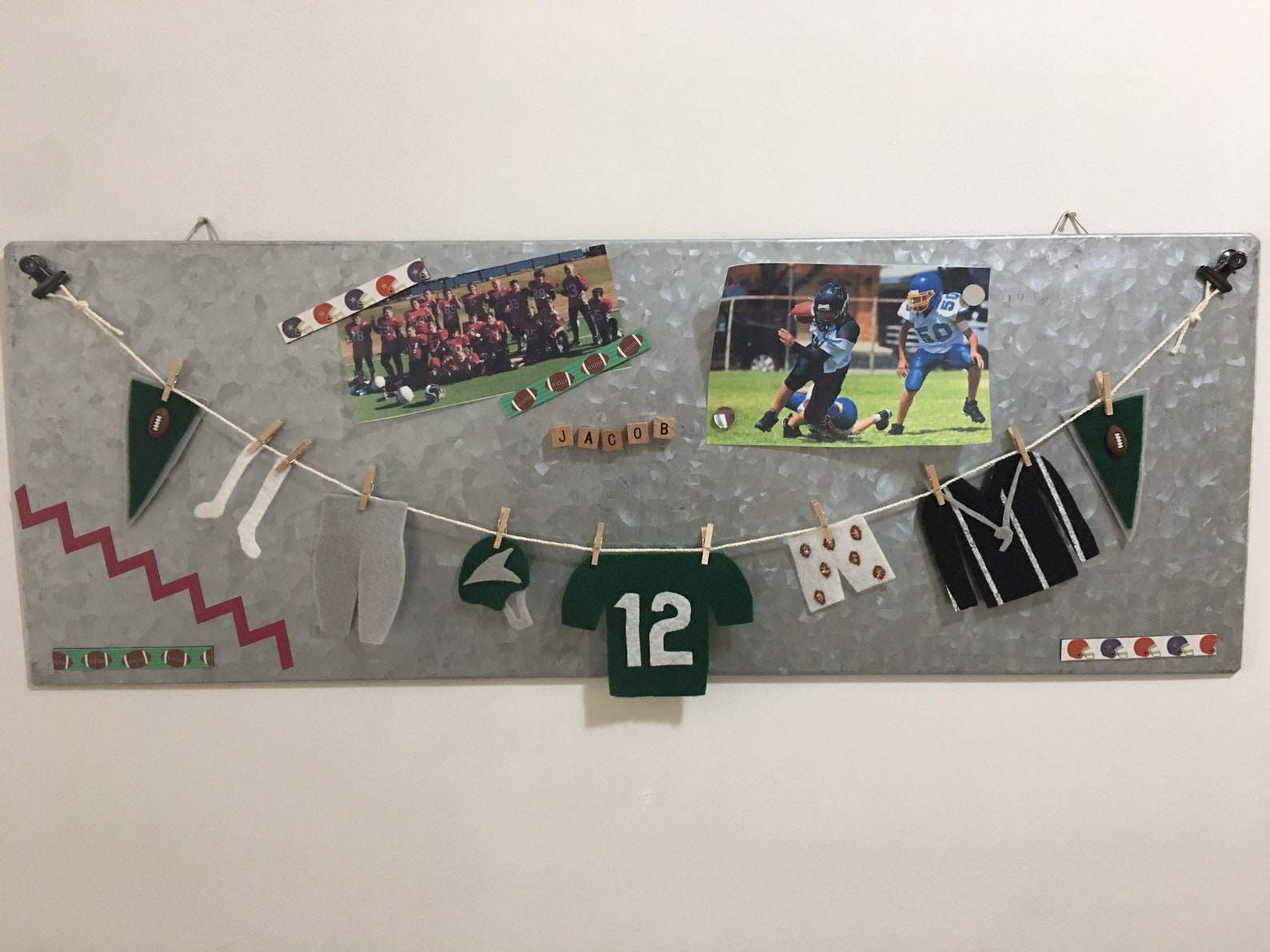 Miniature Felt Football Player's Clothesline Football Banner Garland ...