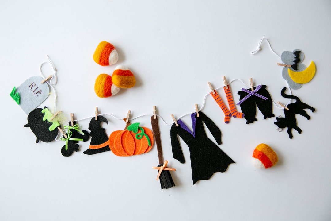 Witch Clothesline Halloween Decoration Banner Bunting Garland Witch's ...