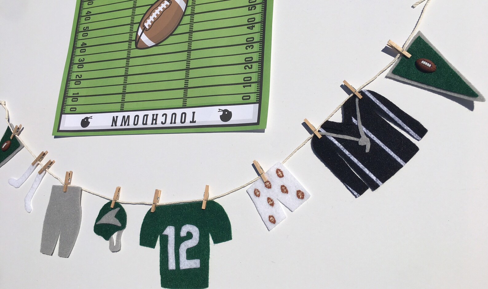 Miniature Felt Football Player's Clothesline Football Banner Garland ...