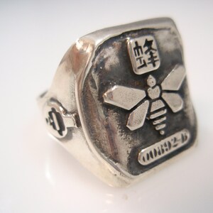 Breaking Bad Yellow Methamphetamine Bee Logo Ring Sterling Silver 925 ...