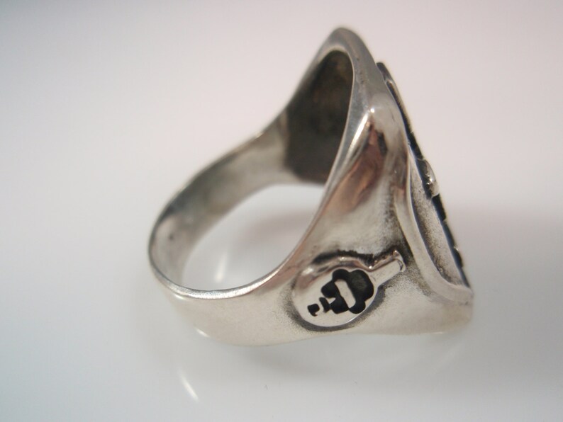 Breaking Bad Yellow Methamphetamine Bee Logo Ring Sterling - Etsy