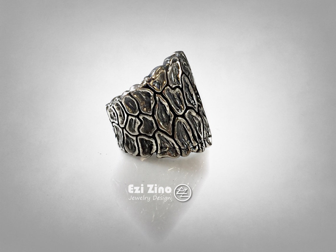 Metal Soil Dry Soil Texture Ring by : EZI ZINO | Etsy