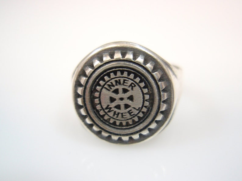 Rotary International Ladies "inner Wheel" Crest Sterling Silver 925 ...