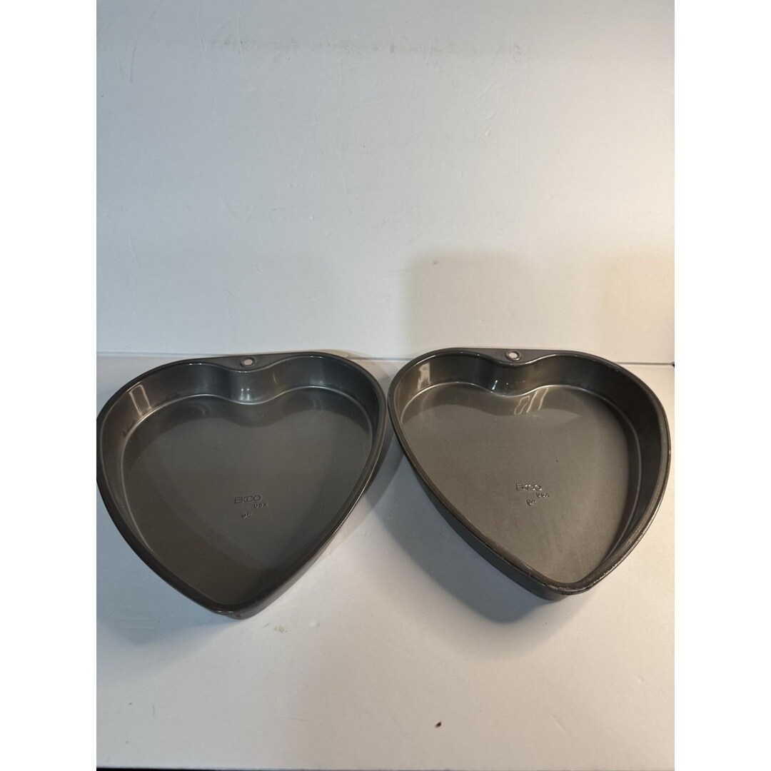2 Vintage EKCO Heart Shaped Non Stick Cake Baking Pans USA Love ...