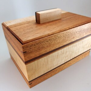 Modern Style Lift-top Box. Handmade Box. Artisan Box. 9.25″ X 6″ X 5 ...