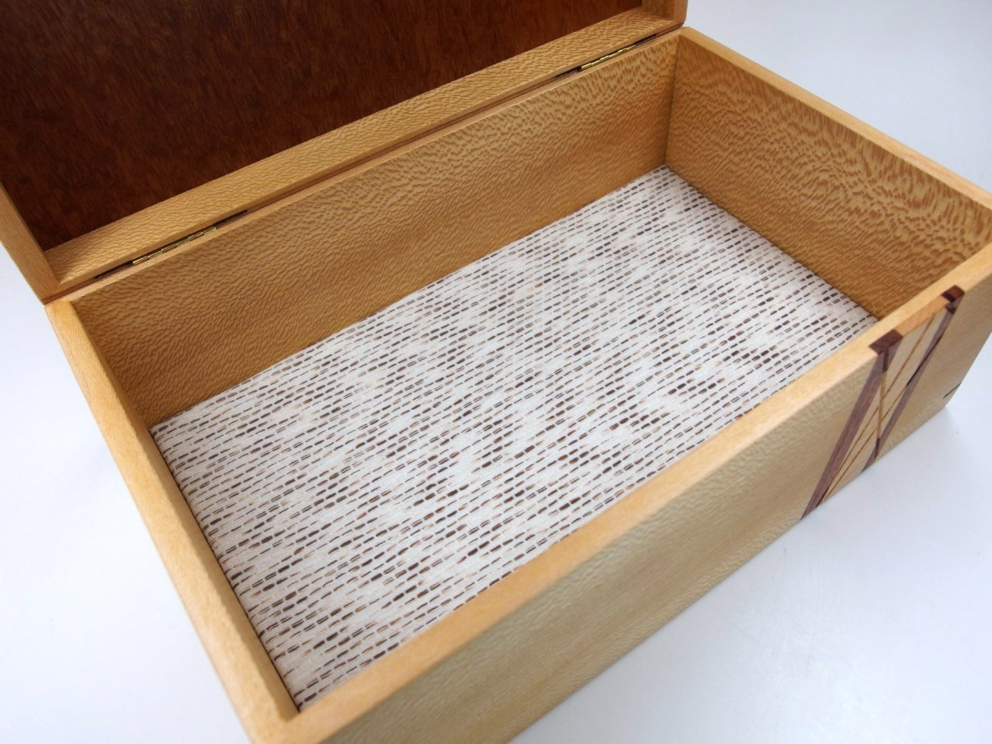 Stylish Artisan Handcrafted Box. High-end Keepsake Memory Box. 10.75 X ...