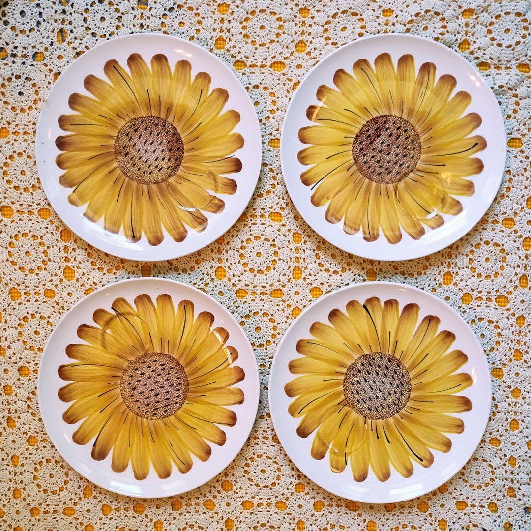 4 Vintage 60s/70s Sunflower Luncheon Plates - Etsy