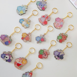 Dnd Class Keychain - Dungeons and Dragons - Wooden Charm - Etsy