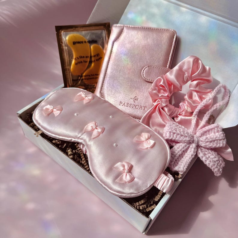 Honeymoon Gift Basket for Newlywed Bride Spa Self Care Gift Set for ...