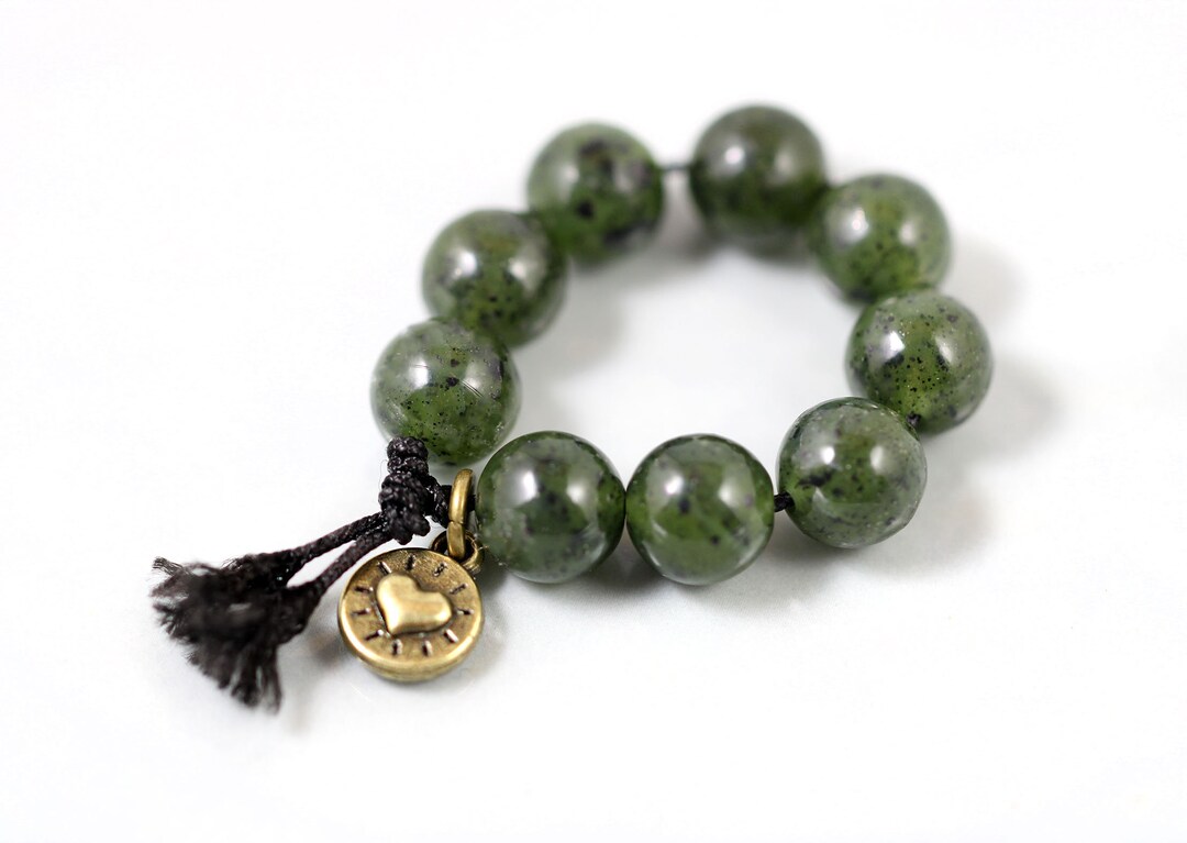 Canada Jade Finger Mala 9 Beads, Worry Beads Mini Mala, Stress Relief ...