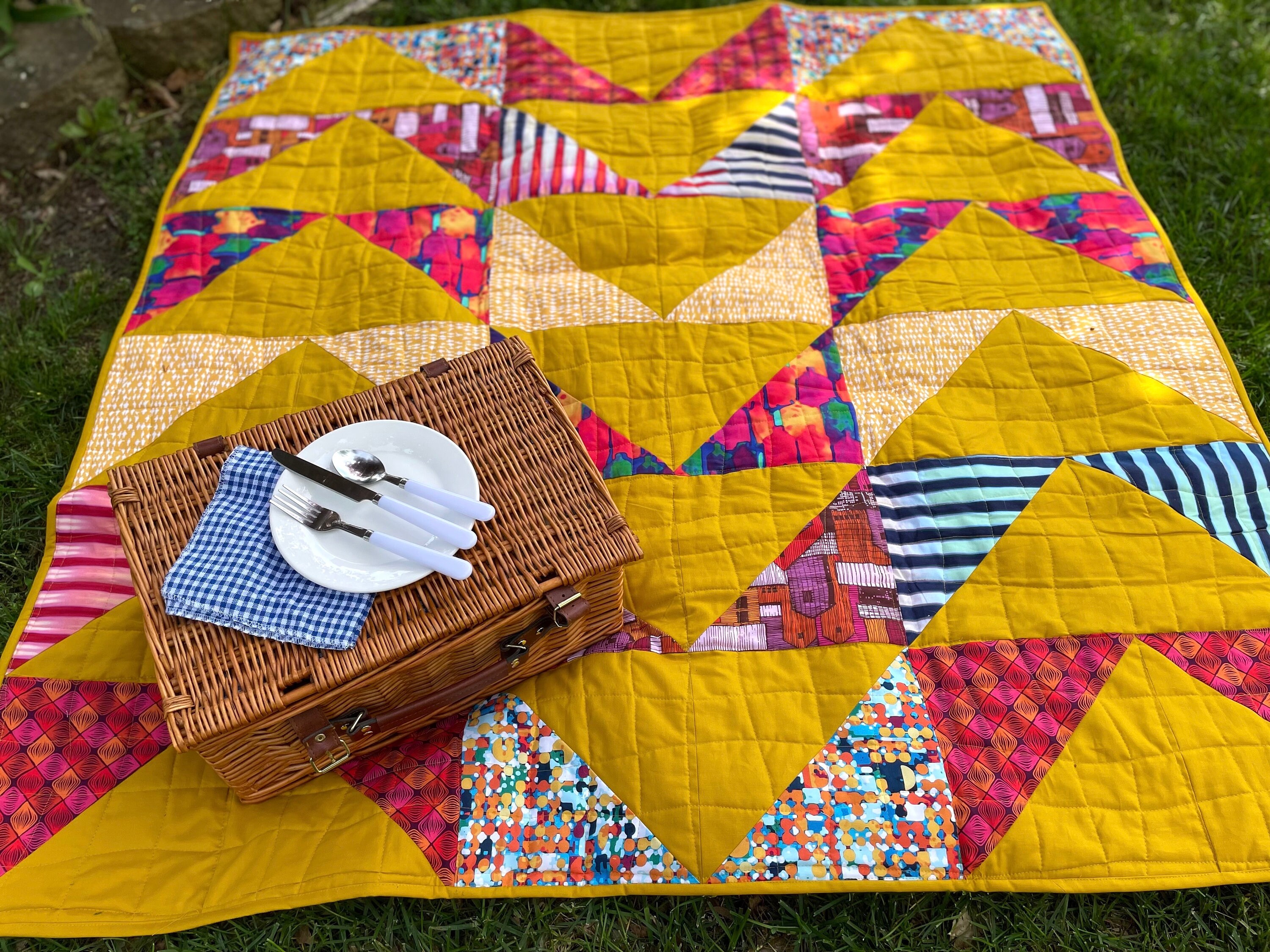 Easy, Flying Geese Lap Quilt for Beginners! Instant Download PDF Quilt ...