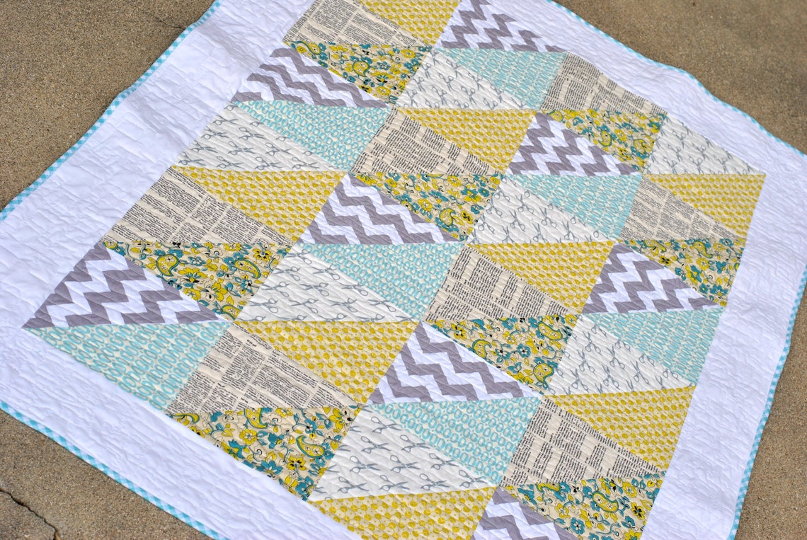 Easy Modern Triangles Baby Quilt Pattern for Beginners - Etsy Canada