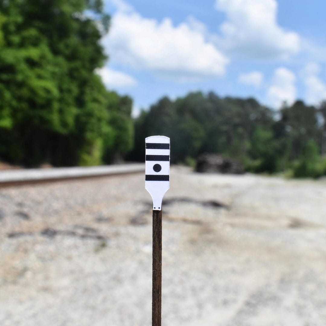 N Scale - Southern Railway Whistle Posts - 4 Pack - Etsy