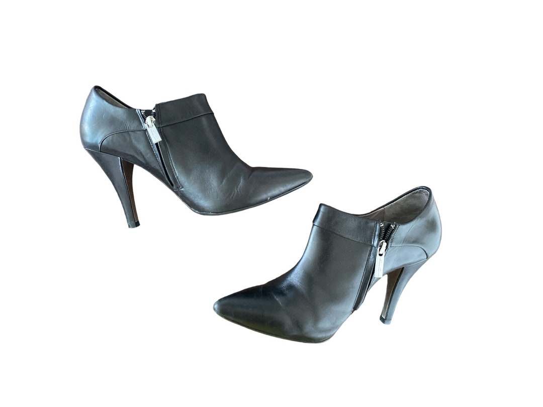 Y2K Leather Ankle Boots High Heel Pointy Toe Zippered Black Leather Y2K ...